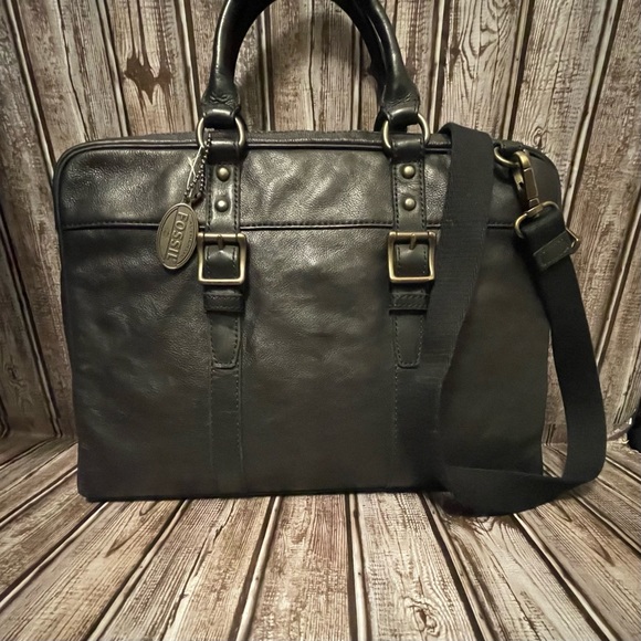Fossil | Bags | Fossil Leather Laptop Briefcase Bag | Poshmark